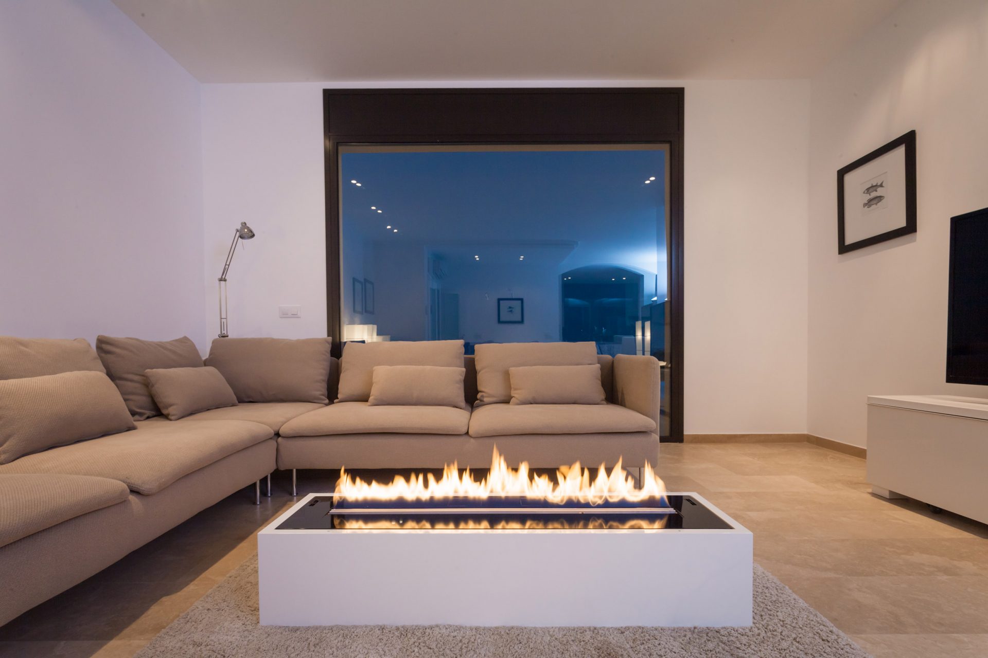 Projekt Saniya Chughtai z automatyczną linią ognia | Planikafires